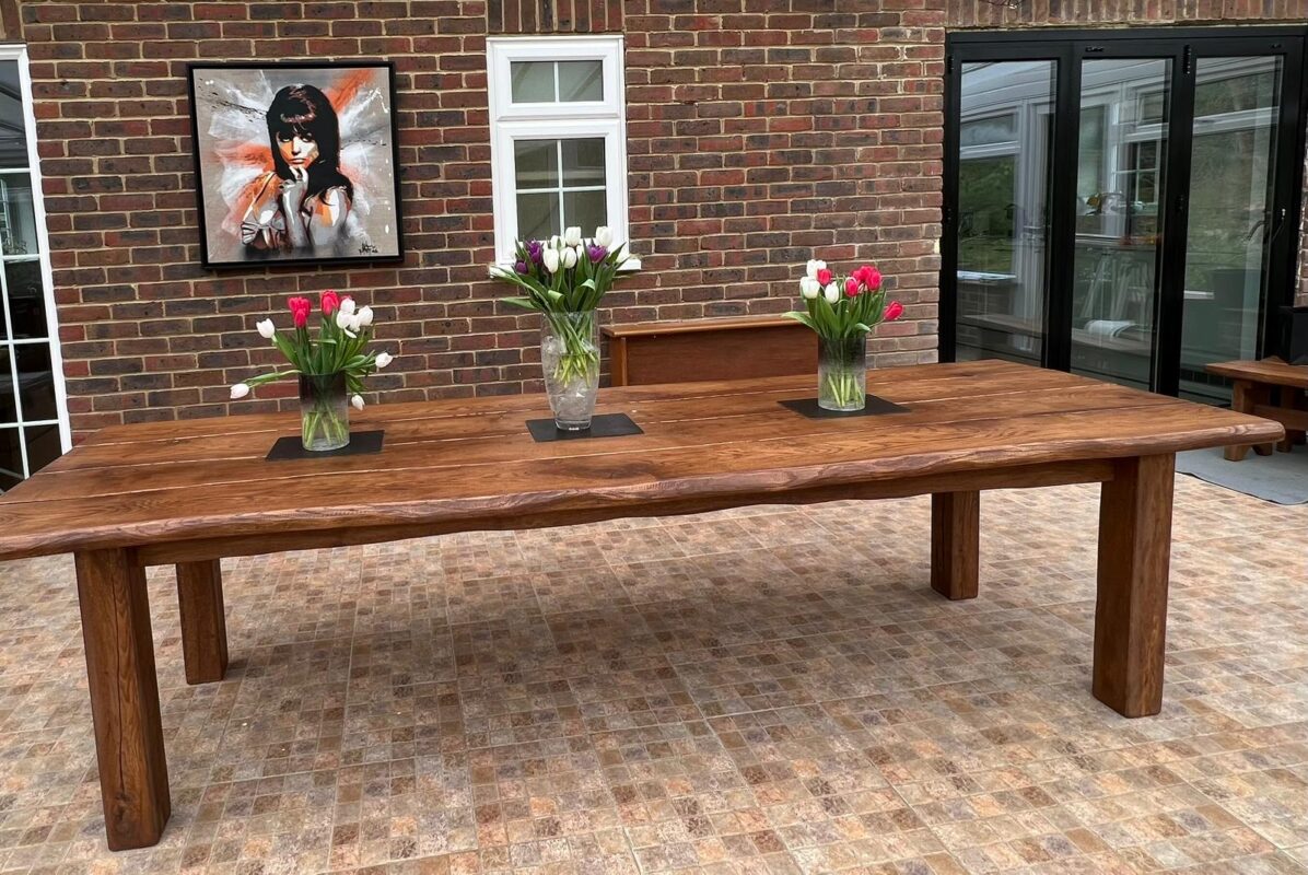 KNIGHTSBRIDGE Solid Oak Dining Table | The Rustic Company